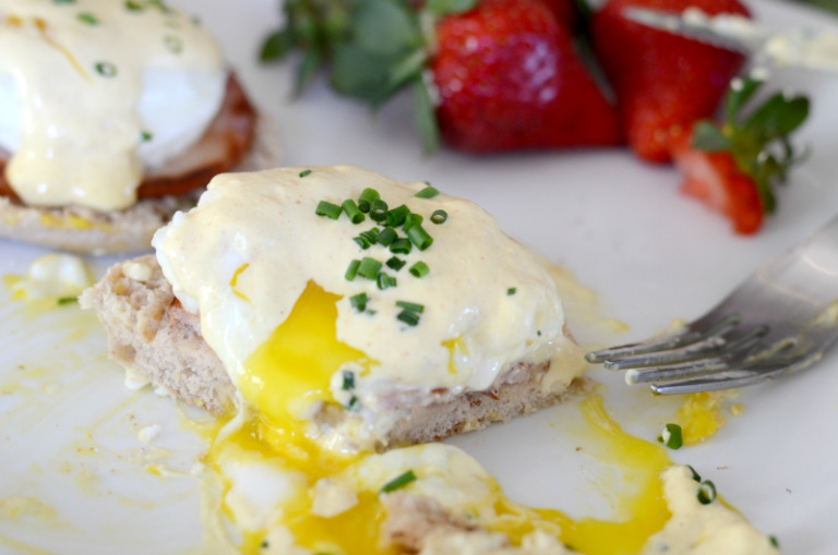 How to Make Eggs Benedict – Step-by-Step Recipe for Perfect Brunch