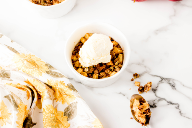 Easy Air Fryer Apple Crisp recipe With A Perfectly Crispy Topping and ...