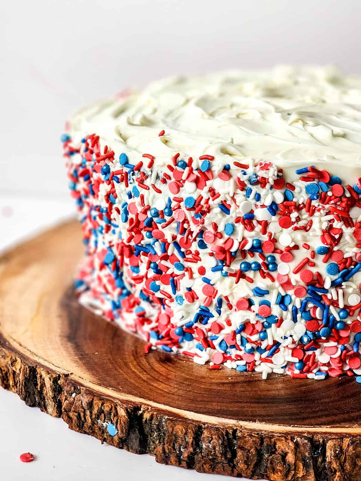 Red White Blue and Layer Cake Recipe – A Stunning Patriotic Dessert
