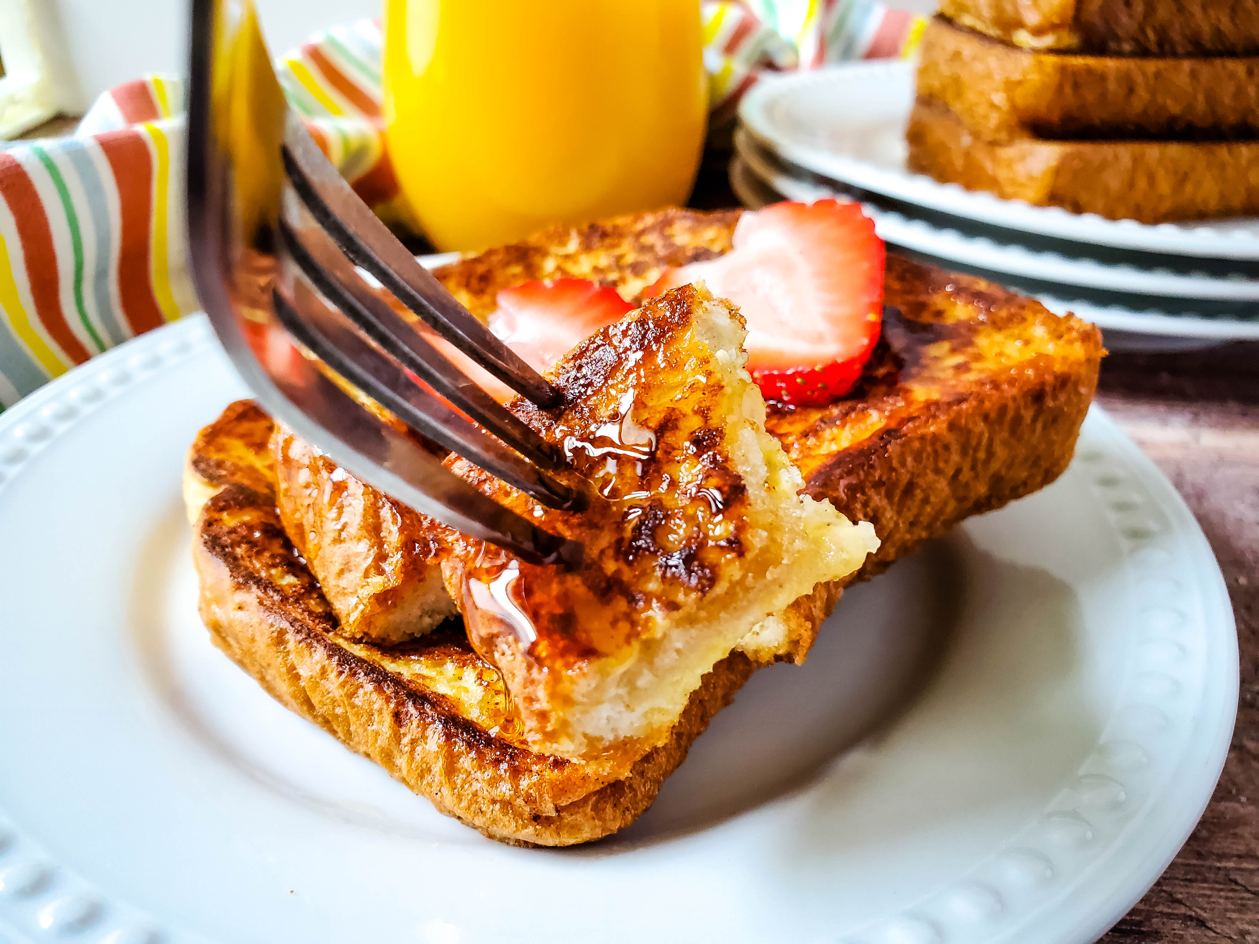 Texas Toast French Toast Recipe | Thick and Fluffy French Toast for ...