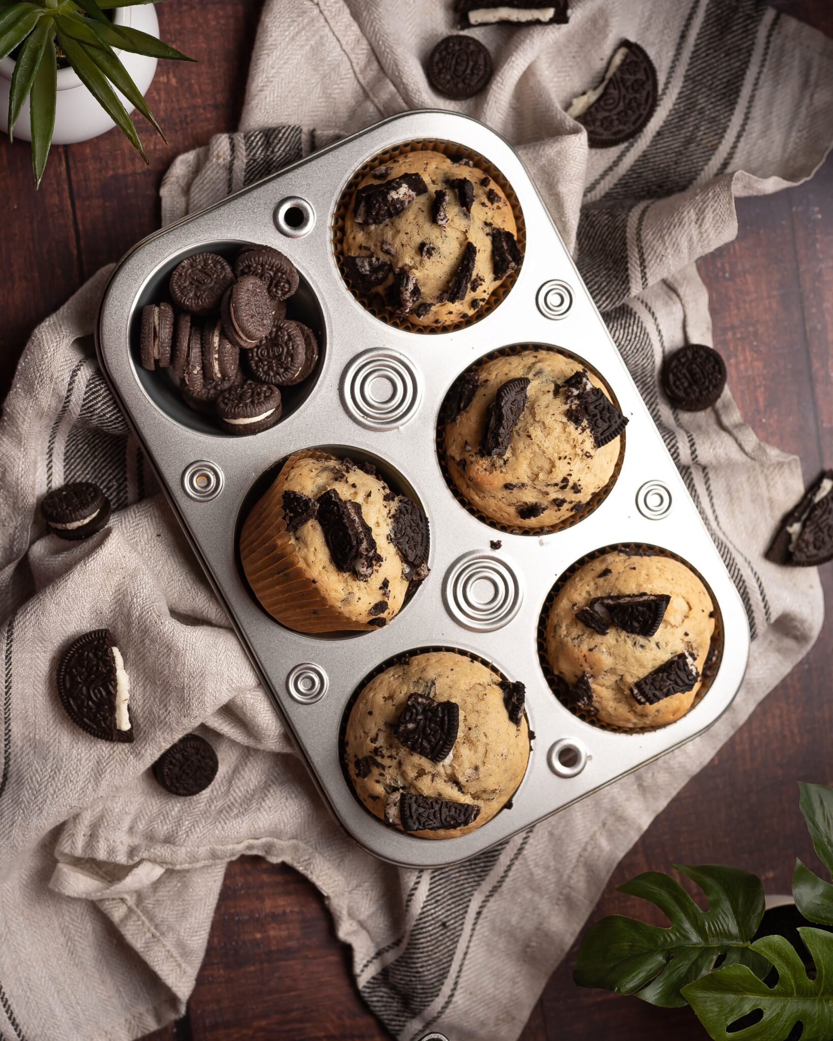Satisfy Your Sweet Tooth: A Step-by-Step Oreo Muffins Recipe