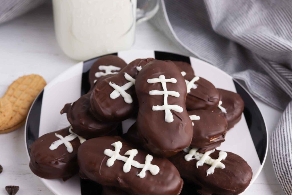 Football Shaped Desserts: Easy Game Day Treats Everyone Will Love