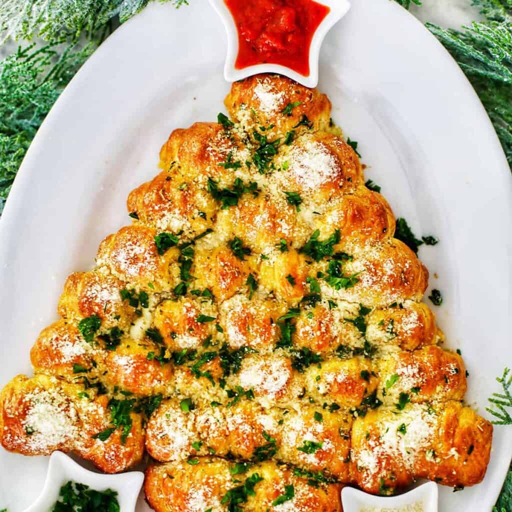 Christmas Bread Recipes (Festive, Easy & Family-Favorite)