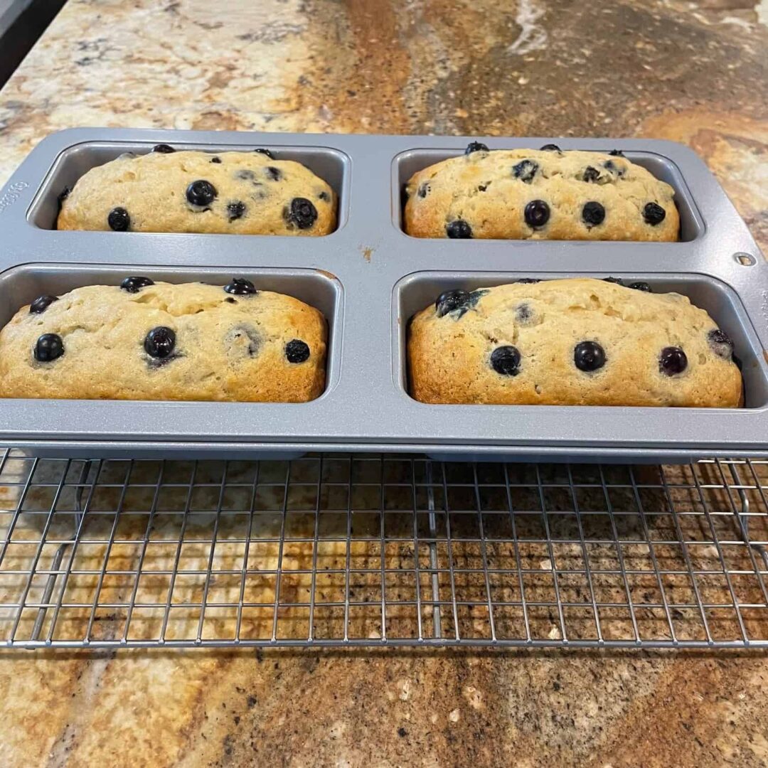 Mini Loaf Pan Recipes You ll Want To Bake On Repeat Mini Loaf Pan Recipes You ll Want To Bake On Repeat